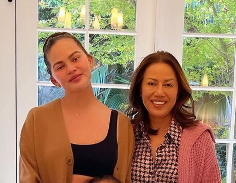 Vilailuck Teigen : Meet Chrissy Teigen’s Mom and Her Impact on Family ...