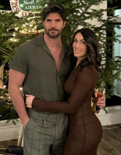 Who Is Maria Corrigan? Meet Nick Bateman's Wife and Their Family ...