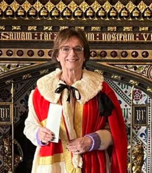 Who Is Dominic Lawson? Meet Nigella Lawson's Brother and His Life Story ...