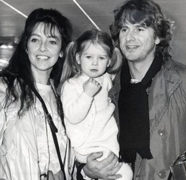 Sharon Maughan : Meet Alice Eve’s Mother and Her Amazing Life Story ...