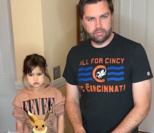 Mirabel Vance : JD Vance's Daughter – Everything You Need to Know ...