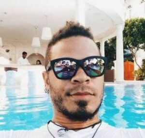 Rihanna Net worth, Age, Height, Family, & More [2025] | Celebrities ...